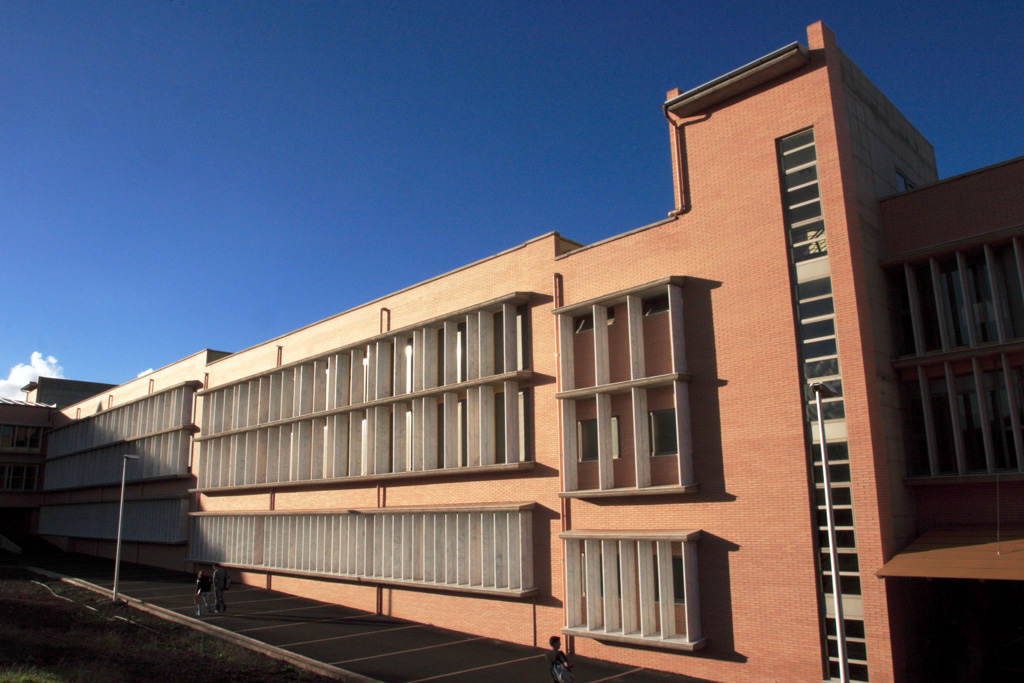 Los tres títulos de Ingeniería Industrial y de Química de la ULL ...