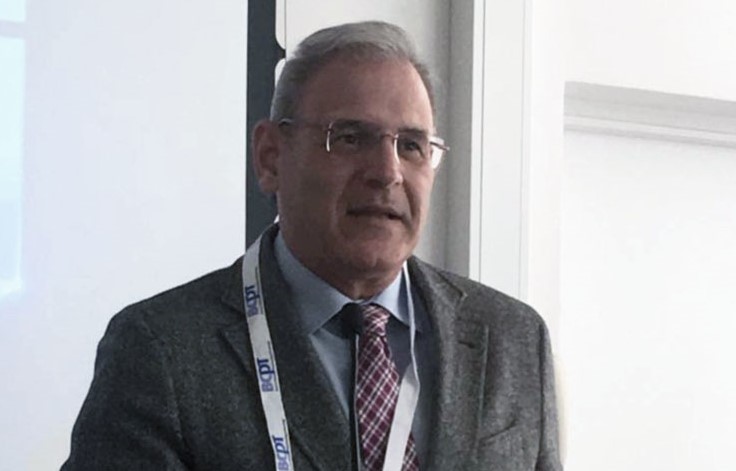 El catedrático Emilio Sanz, premio internacional por su labor docente