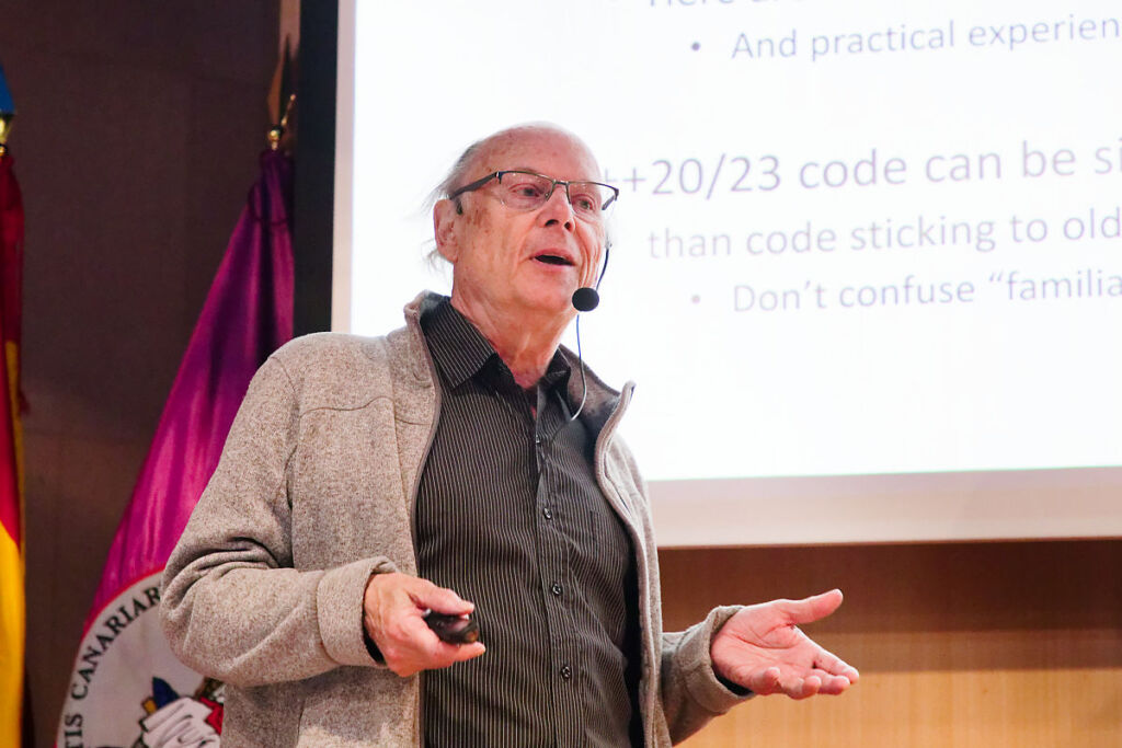Bjarne Stroustrup, creador de C++, destaca en la ULL su papel invisible pero esencial en la ...